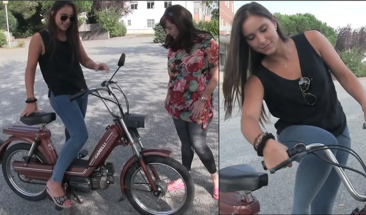 104 : Miss Vicky & Miss Iris having fun with a moped G - Pedal Vamp