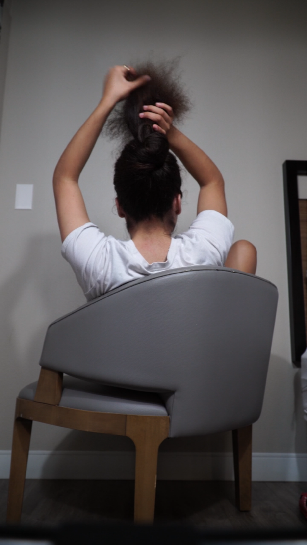 Curly Bre Chairplay - Fan of Hair