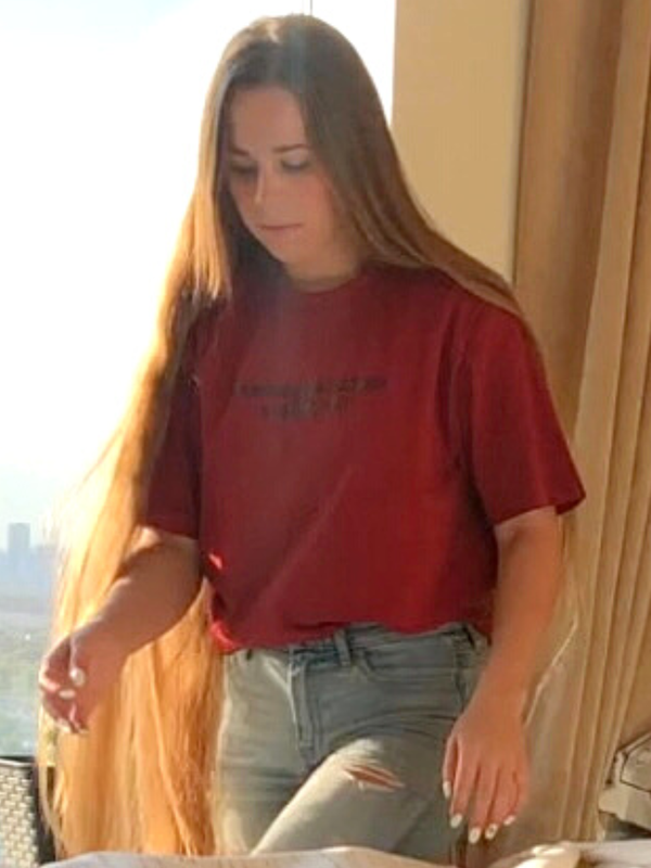 VIDEO - Super long and ultra long hair - RealRapunzels
