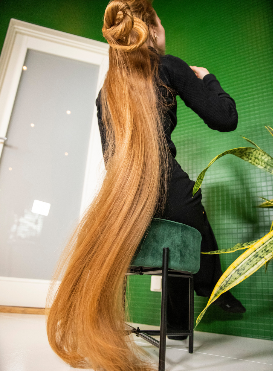 PHOTO SET - Hair shakes in the green room photoshoot - RealRapunzels