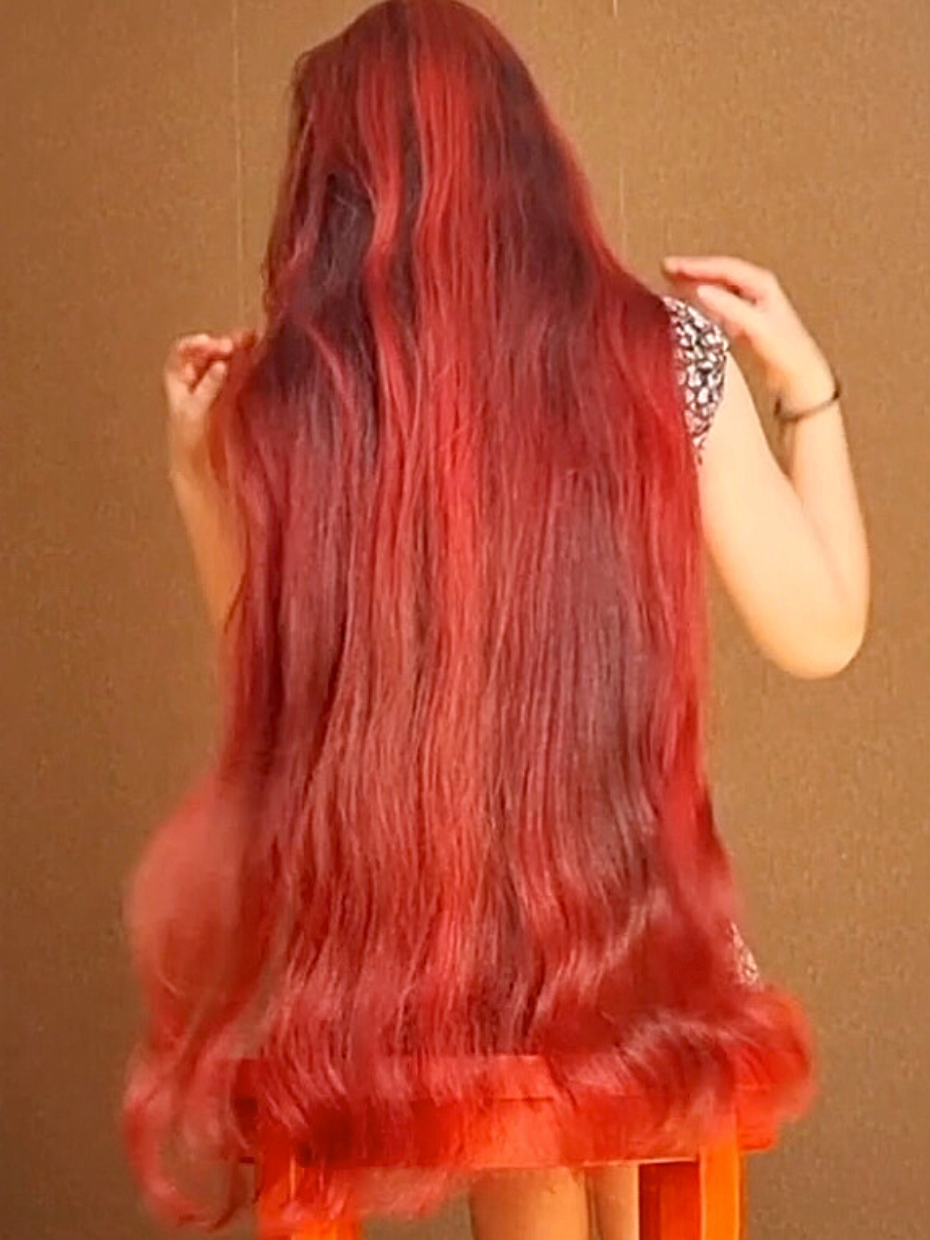 VIDEO - Teona - RealRapunzels