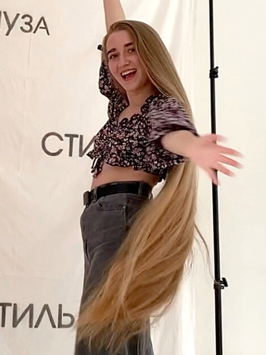 VIDEO - Majestic hair - RealRapunzels