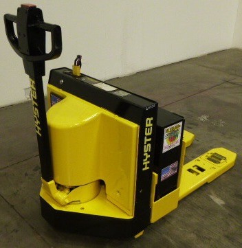 Hyster W60XT, W80XT Electric Walkie; T5XT Towing Tract - Belgreen