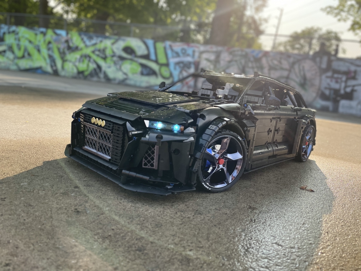 Audi Avant RS6 - LOX LEGO